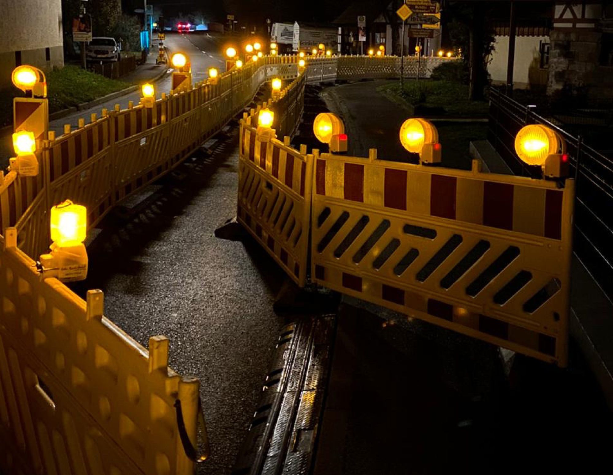 Wir bringen Licht ins Dunkel - Nissen Road Safety